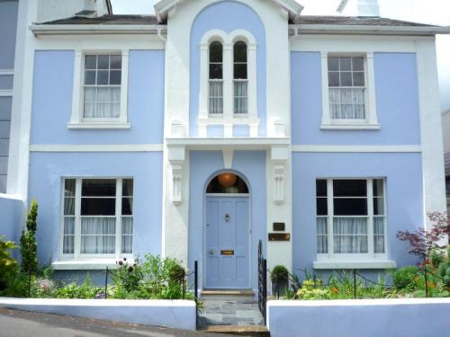 Devon Square Podiatry, 33 Devon Square, Newton Abbot, Devon, TQ12 2HH