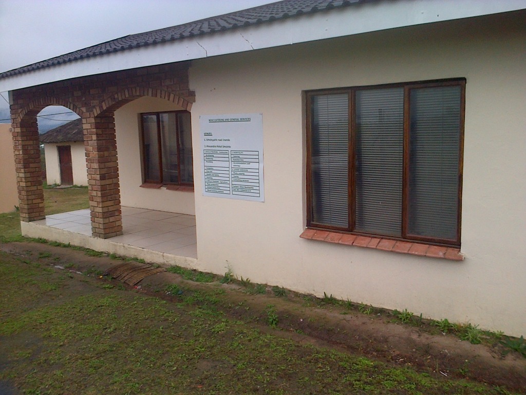 Mahlase Guest House uMzinyathi Road INanda, Durban, KwaZulu Natal, 4200