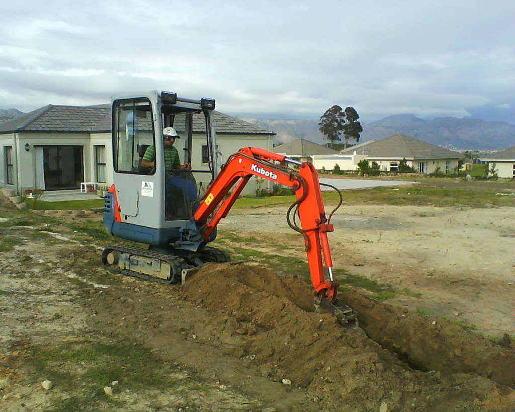 mini diggers for hire in the western cape 10 Nebula road, Black heath, 7580