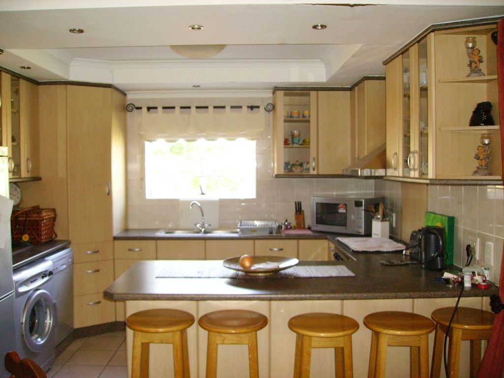 Marc Mundell Cupboards 17 Gillian street,Eversdal,Durbanville, 7550 ...