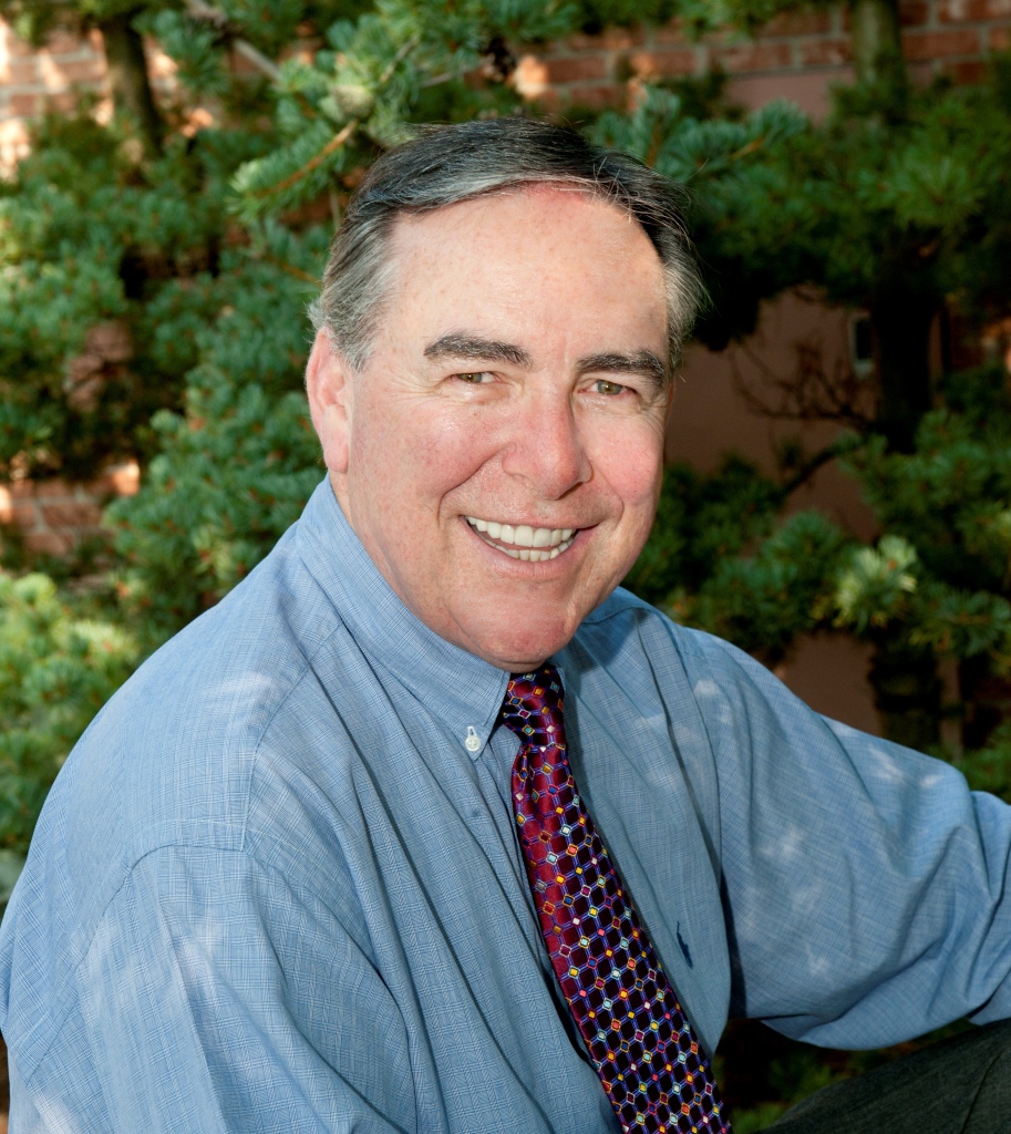 Douglas Patton DDS 5660 Far Hills Ave, Dayton, OH, 45429