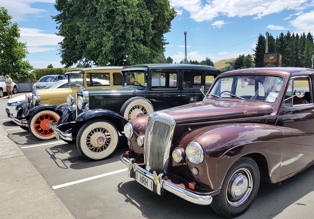 Tour Napier & Napier Classic Cars