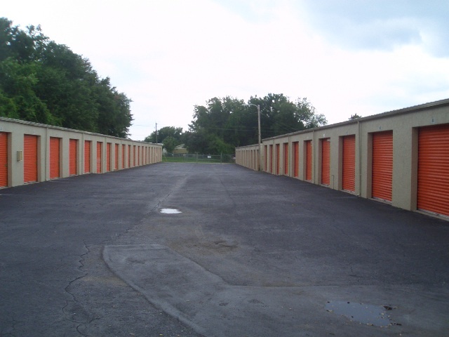 Personal Mini Storage 1630 NE 25th Ave., Ocala, FL, 34470