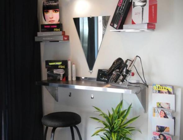Jennifer Andre Salon 15425 N. Greenway Hayden Loop A100/Suite 22 ...