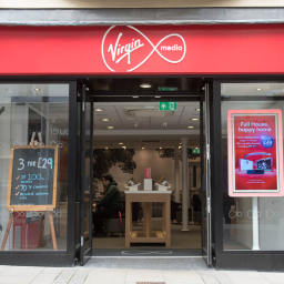 Virgin Media Store in 3 Commercial Street, Leeds, LS1 6AL - Manchester ...
