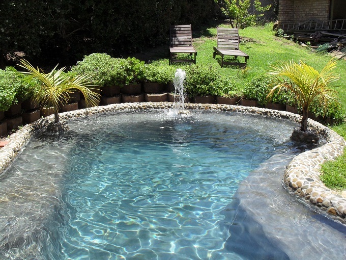 SANDSTONE POOLS 26 4TH STREET, Hermanus, 7200