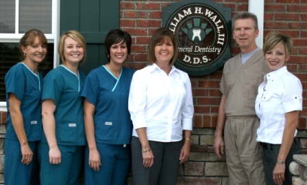 William Wall DDS 2289 Rudolphtown Rd., Clarksville, TN, 37043