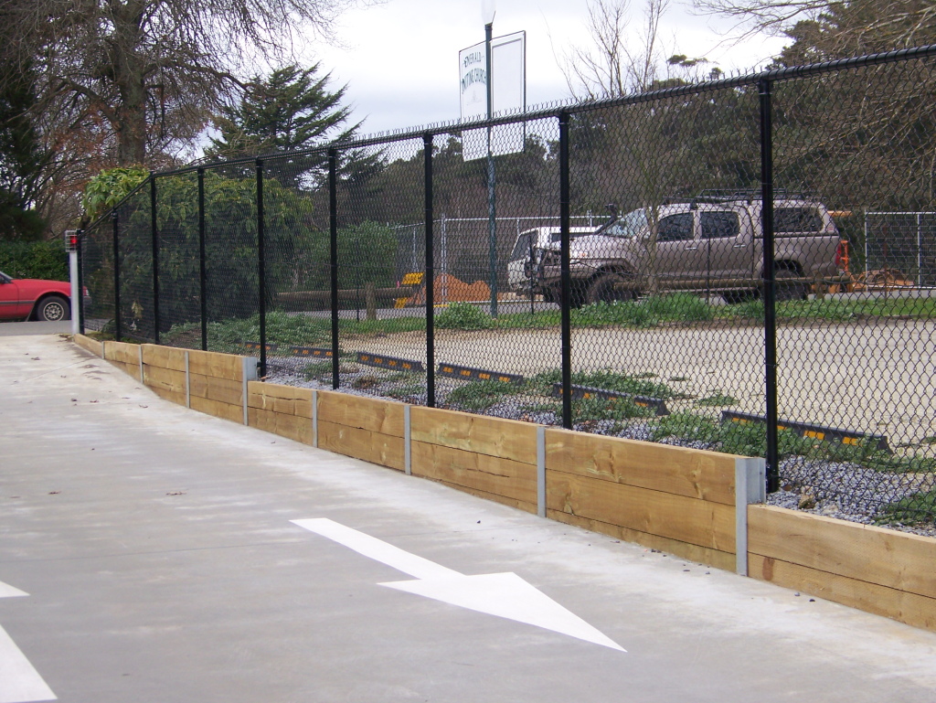 MEYER CHAINMESH FENCING AND REPAIRS Factory 1/23 Brooklyn Avenue ...