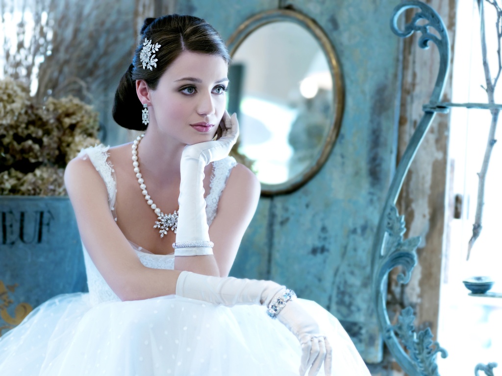 Fletcher & Grace Australia Wide - Online Store, Hunters Hill, 2110