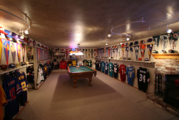 Sports Fan Room, LLC 601 S.E. 36th St., Newton, KS, 67114