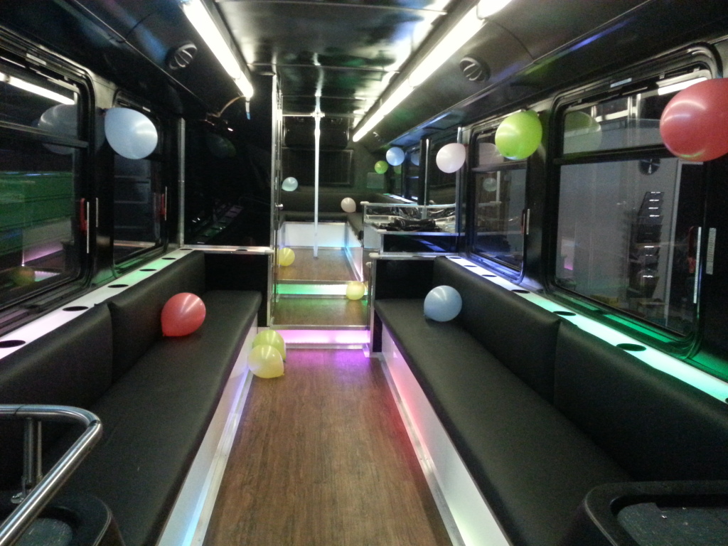 Rent My Party Bus 575 9th St SE, Minneapolis, MN, 55414