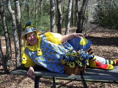 Clown Rockin' Robyn 264 Hickory Lane, Elgin, TX, 78621