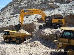 MM OPERATOR TRAINING .TLB GRADER FORKLIFT FIRST AID EXCAVATOR MOBILE ...