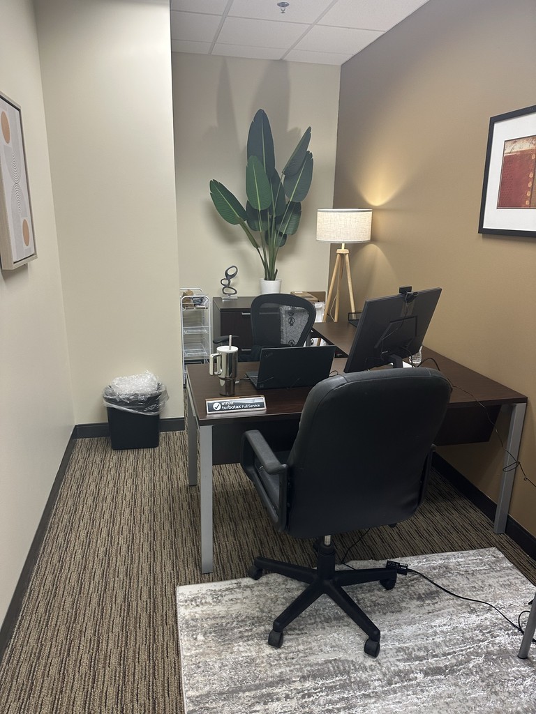 TurboTax Full Service Chicago - West Loop 20 North Wacker Drive, Suite ...